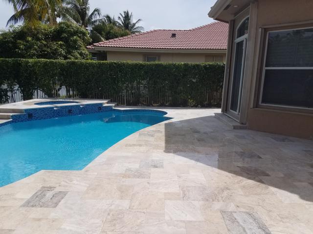 Travertine Pool & Patio Pavers Gallery